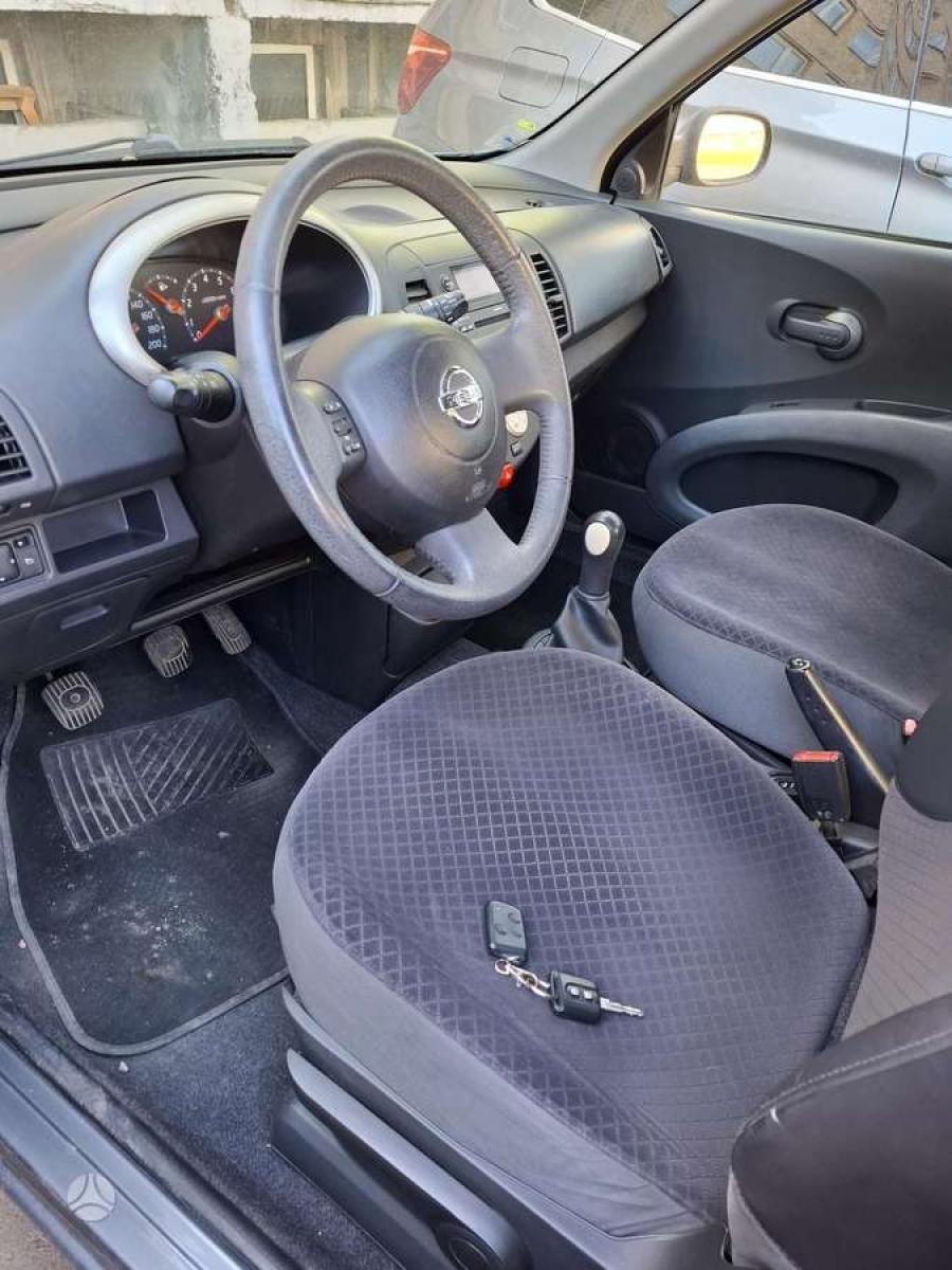 Pelēks Nissan Micra 2004 Šauļi, ar dzinēja tilpumu 1.24 L un nobraukumu 148 tūkst. km par 1100 €, foto 5 vietnē AUTOMOTO.COM.LV