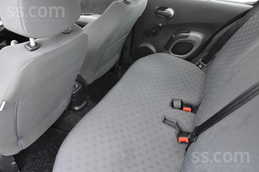 Pelēks Nissan Micra 2005 Rīga, ar dzinēja tilpumu 1.20 L un nobraukumu 103 tūkst. km par 1500 €, foto 10 vietnē AUTOMOTO.COM.LV