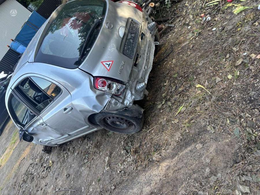 Pelēks Nissan Micra 2006 Kauņa, ar dzinēja tilpumu 0.00 L un nobraukumu 200 tūkst. km par 120 €, foto 3 vietnē AUTOMOTO.COM.LV