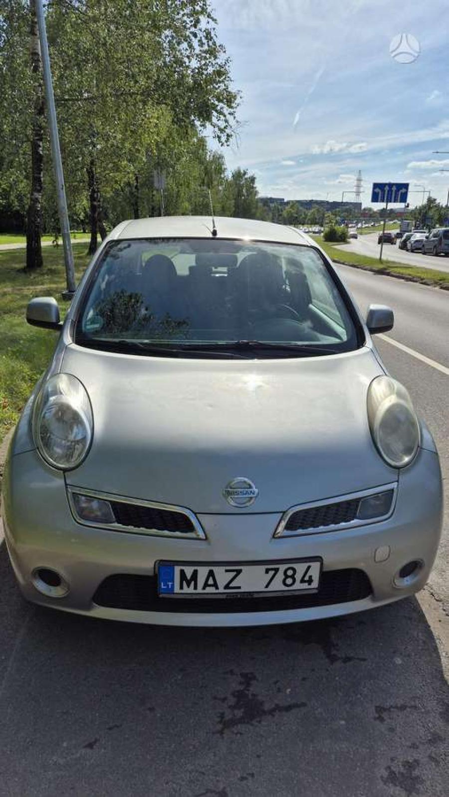 Grey Nissan Micra 2009 in Vilnius, with an engine capacity of 1.24 L and mileage of 188 thousand km for 1300 €, photo 1 on AUTOMOTO.COM.LV