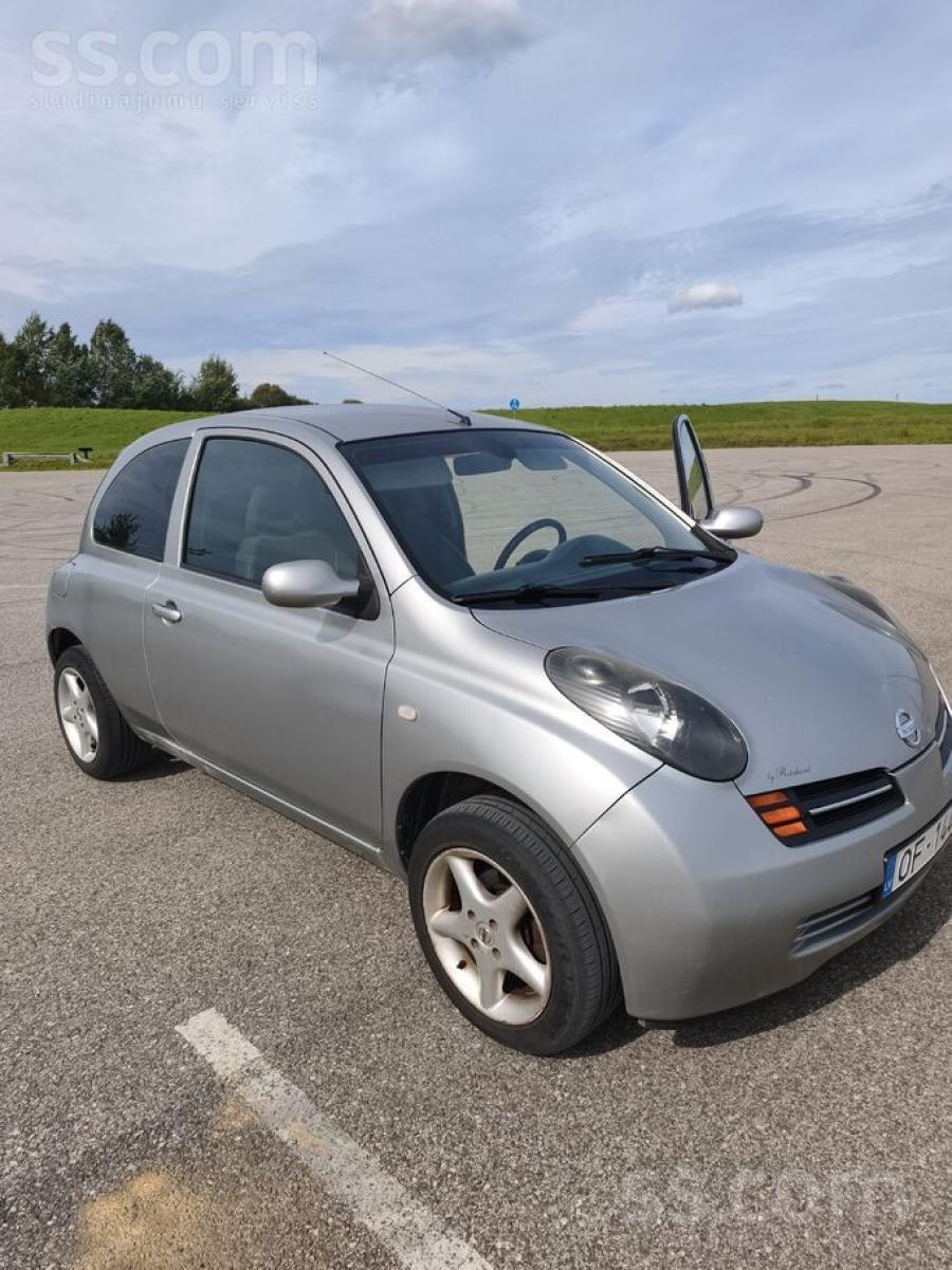 Grey Nissan Micra 2004 in Valmiera, with an engine capacity of 1.50 L and mileage of 318 thousand km for 1090 €, photo 5 on AUTOMOTO.COM.LV
