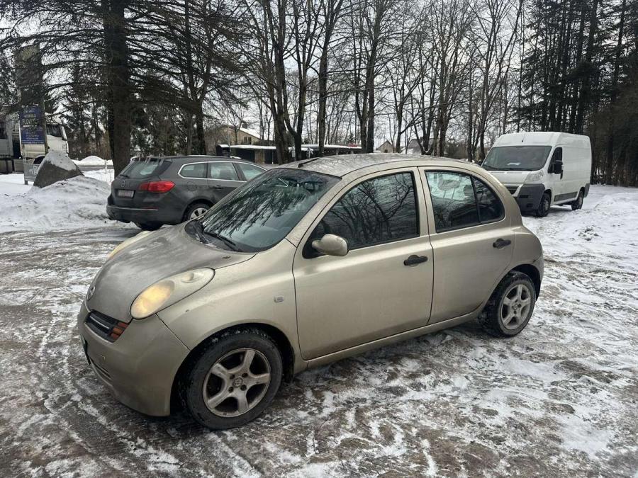 Pelēks Nissan Micra 2004 Viļņa, ar dzinēja tilpumu 1.20 L un nobraukumu 270 tūkst. km par 1000 €, foto 1 vietnē AUTOMOTO.COM.LV