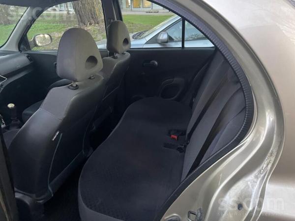 Nissan Micra 2004 in Riga, with an engine capacity of 1.50 L and mileage of 193 thousand km for 1550 €, photo 8 on AUTOMOTO.COM.LV