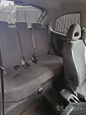 Nissan Micra 2004 in Valmiera, with an engine capacity of 1.50 L and mileage of 317 thousand km for 1000 €, photo 6 on AUTOMOTO.COM.LV