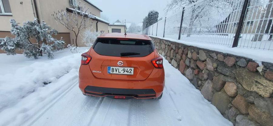 Orange Nissan Micra 2018 in Kelme, with an engine capacity of 0.90 L and mileage of 34 thousand km for 8450 €, photo 5 on AUTOMOTO.COM.LV