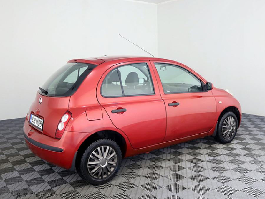 Red Nissan Micra 2005 in Tallinn, with an engine capacity of 1.20 L and mileage of 283 thousand km for 899 €, photo 4 on AUTOMOTO.COM.LV