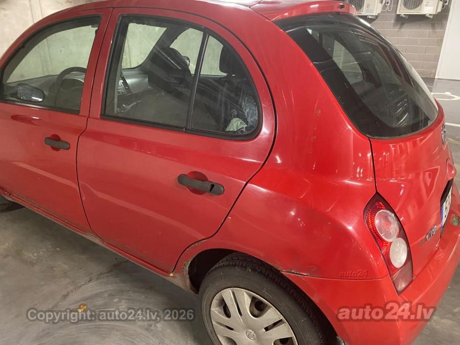 Красный Ниссан Микра 2005 в Таллин, объемом двигателя 1.00 л и пробегом 256 тыс. км за 900 €, фото 5 на AUTOMOTO.COM.LV