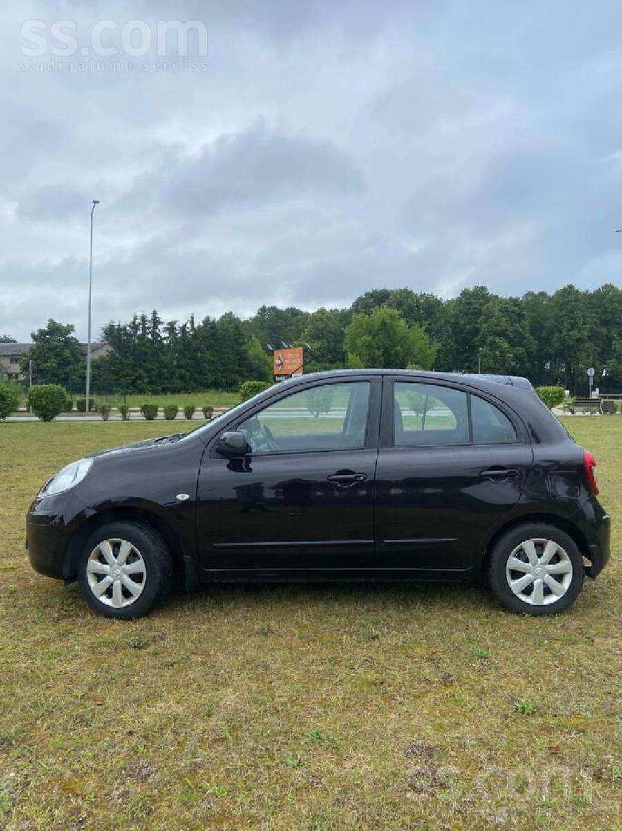 Red Nissan Micra 2011 in Kuldiga, with an engine capacity of 1.20 L and mileage of 180 thousand km for 3950 €, photo 2 on AUTOMOTO.COM.LV