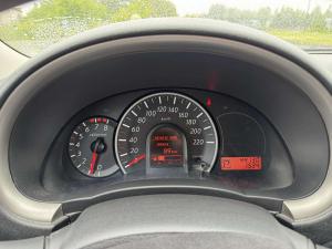 Sarkans Nissan Micra 2011 Telšiai, ar dzinēja tilpumu 1.20 L un nobraukumu 44 tūkst. km par 4300 €, foto 27 vietnē AUTOMOTO.COM.LV