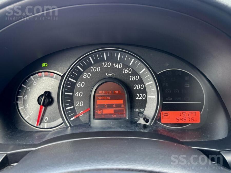 Red Nissan Micra 2017 in Riga, with an engine capacity of 1.20 L and mileage of 95 thousand km for 5400 €, photo 25 on AUTOMOTO.COM.LV