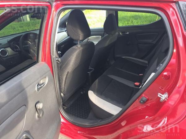 Sarkans Nissan Micra 2018 Rīga, ar dzinēja tilpumu 1.00 L un nobraukumu 135 tūkst. km par 6800 €, foto 7 vietnē AUTOMOTO.COM.LV