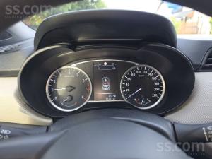 Red Nissan Micra 2018 in Riga, with an engine capacity of 1.00 L and mileage of 135 thousand km for 6800 €, photo 13 on AUTOMOTO.COM.LV
