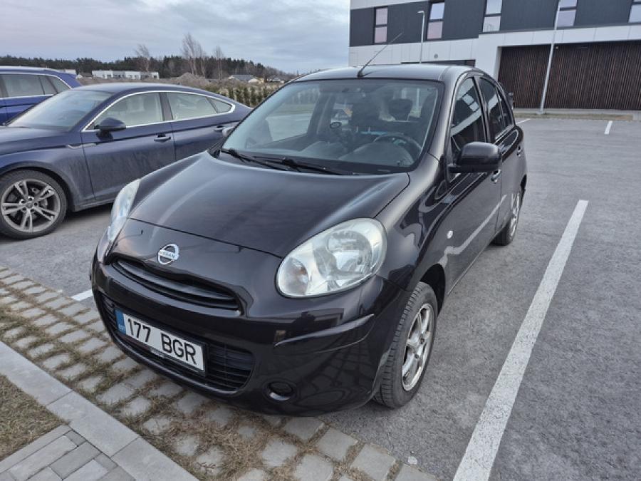 Violet Nissan Micra 2012 in Tallinn, with an engine capacity of 1.20 L and mileage of 93 thousand km for 4500 €, photo 1 on AUTOMOTO.COM.LV