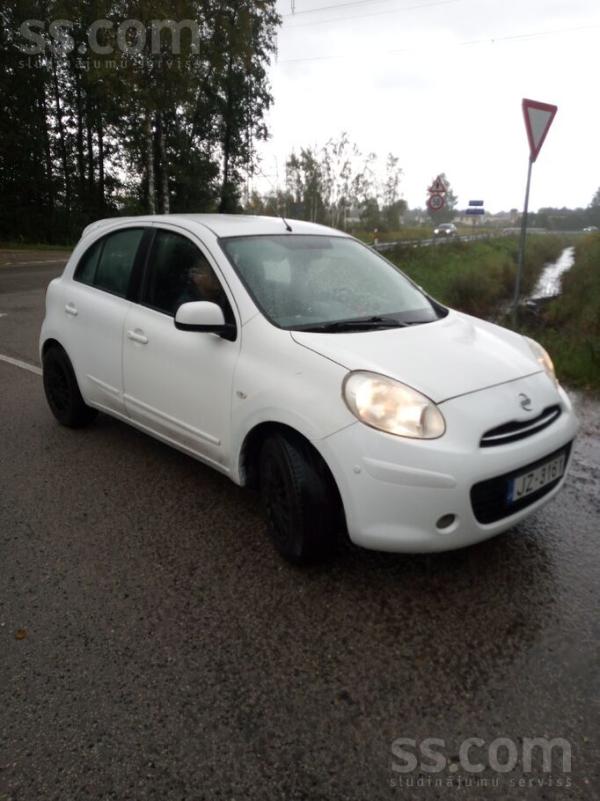 Balts Nissan Micra 2012 Rīga, ar dzinēja tilpumu 1.20 L un nobraukumu 138 tūkst. km par 1950 €, foto 4 vietnē AUTOMOTO.COM.LV