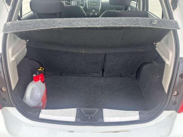Balts Nissan Micra 2013 Viļņa, ar dzinēja tilpumu 1.20 L un nobraukumu 116 tūkst. km par 1550 €, foto 8 vietnē AUTOMOTO.COM.LV