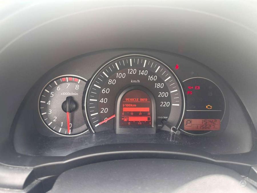 Balts Nissan Micra 2013 Viļņa, ar dzinēja tilpumu 1.20 L un nobraukumu 116 tūkst. km par 1550 €, foto 10 vietnē AUTOMOTO.COM.LV