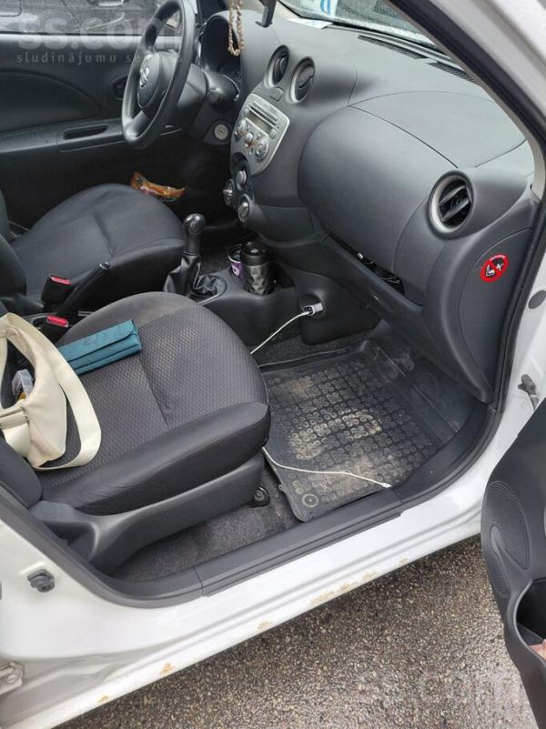 White Nissan Micra 2013 in Riga, with an engine capacity of 1.20 L and mileage of 190 thousand km for 2000 €, photo 10 on AUTOMOTO.COM.LV