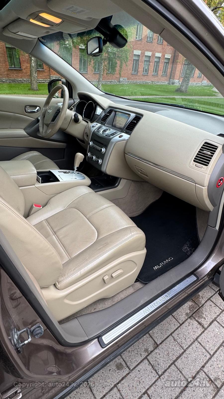 Beige Nissan Murano 2014 in Tallinn, with an engine capacity of 2.50 L and mileage of 174 thousand km for 5990 €, photo 14 on AUTOMOTO.COM.LV