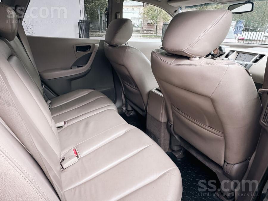 Melns Nissan Murano 2006 Rīga, ar dzinēja tilpumu 3.50 L un nobraukumu 170 tūkst. km par 1990 €, foto 10 vietnē AUTOMOTO.COM.LV
