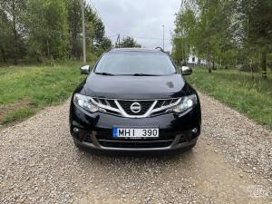 Black Nissan Murano 2010 in Vilnius, with an engine capacity of 2.50 L and mileage of 177 thousand km for 4700 €, photo  on AUTOMOTO.COM.LV