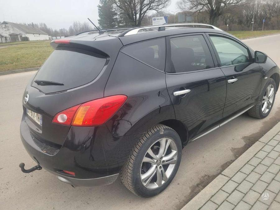 Black Nissan Murano 2011 in Vilnius, with an engine capacity of 2.49 L and mileage of 230 thousand km for 4700 €, photo 3 on AUTOMOTO.COM.LV