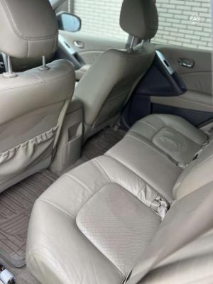 Black Nissan Murano 2011 in Telschi, with an engine capacity of 2.50 L and mileage of 195 thousand km for 5199 €, photo 15 on AUTOMOTO.COM.LV