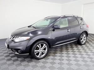 Black Nissan Murano 2011 in Tallinn, with an engine capacity of 2.50 L and mileage of 319 thousand km for 3299 €, photo 12 on AUTOMOTO.COM.LV