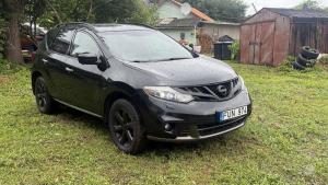 Black Nissan Murano 2012 in Vilnius, with an engine capacity of 2.49 L and mileage of 287 thousand km for 3300 €, photo 4 on AUTOMOTO.COM.LV
