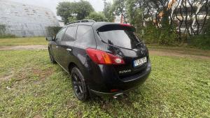 Black Nissan Murano 2012 in Vilnius, with an engine capacity of 2.49 L and mileage of 287 thousand km for 3300 €, photo 5 on AUTOMOTO.COM.LV