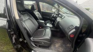 Black Nissan Murano 2012 in Vilnius, with an engine capacity of 2.49 L and mileage of 287 thousand km for 3300 €, photo 15 on AUTOMOTO.COM.LV