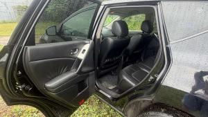 Black Nissan Murano 2012 in Vilnius, with an engine capacity of 2.49 L and mileage of 287 thousand km for 3300 €, photo 17 on AUTOMOTO.COM.LV