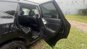 Black Nissan Murano 2012 in Vilnius, with an engine capacity of 2.49 L and mileage of 287 thousand km for 3300 €, photo 19 on AUTOMOTO.COM.LV