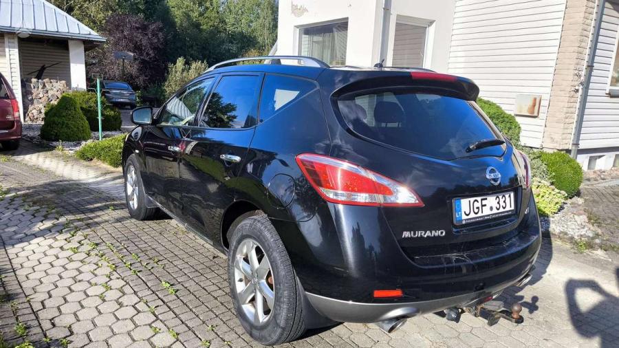 Black Nissan Murano 2012 in Jonava, with an engine capacity of 2.49 L and mileage of 280 thousand km for 6000 €, photo 5 on AUTOMOTO.COM.LV