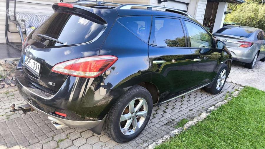 Black Nissan Murano 2012 in Jonava, with an engine capacity of 2.49 L and mileage of 280 thousand km for 6000 €, photo 7 on AUTOMOTO.COM.LV