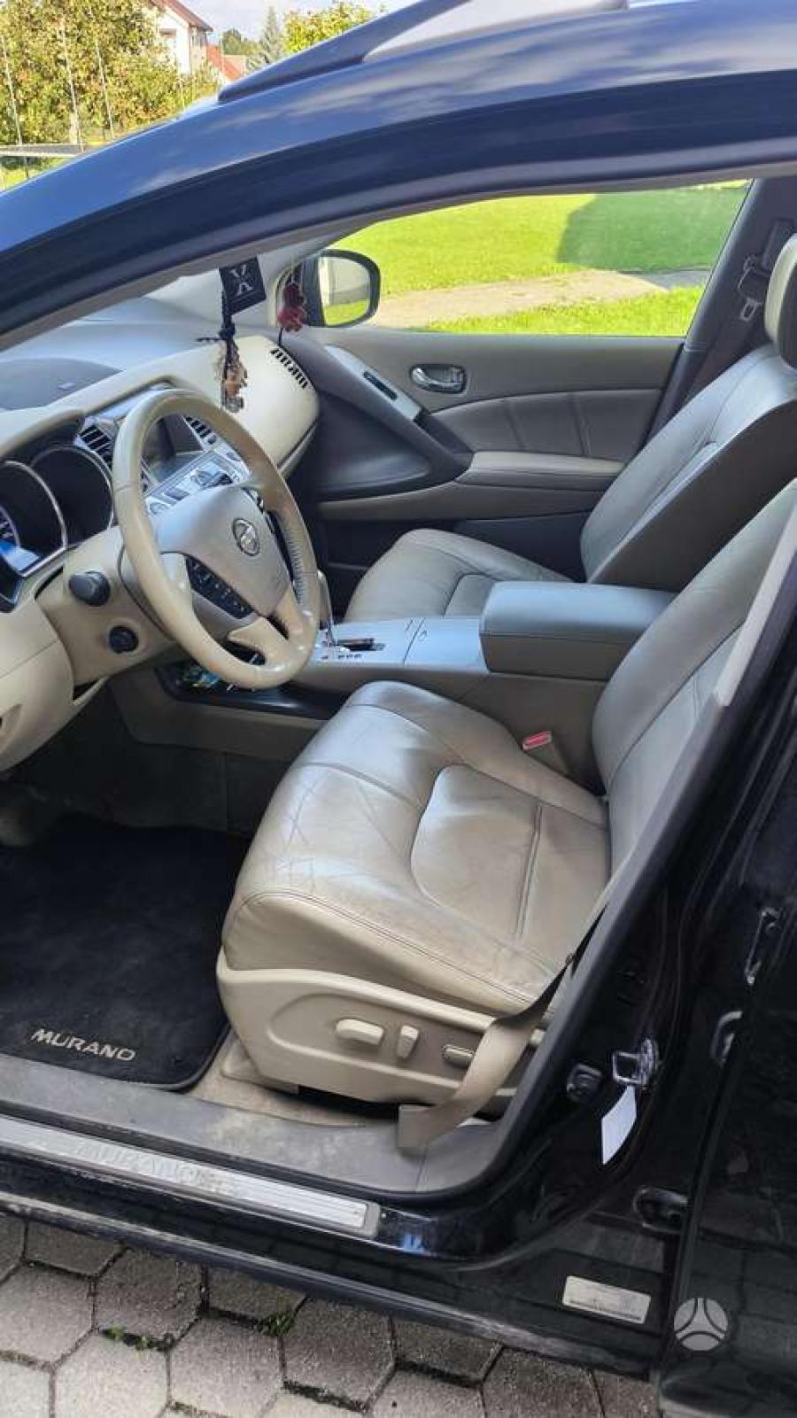 Black Nissan Murano 2012 in Jonava, with an engine capacity of 2.49 L and mileage of 280 thousand km for 6000 €, photo 13 on AUTOMOTO.COM.LV