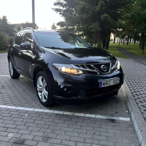 Black Nissan Murano 2013 in Kaunas, with an engine capacity of 2.49 L and mileage of 170 thousand km for 5600 €, photo 4 on AUTOMOTO.COM.LV