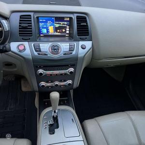 Black Nissan Murano 2013 in Kaunas, with an engine capacity of 2.49 L and mileage of 170 thousand km for 5600 €, photo 15 on AUTOMOTO.COM.LV