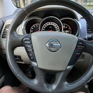 Black Nissan Murano 2013 in Kaunas, with an engine capacity of 2.49 L and mileage of 170 thousand km for 5600 €, photo 17 on AUTOMOTO.COM.LV