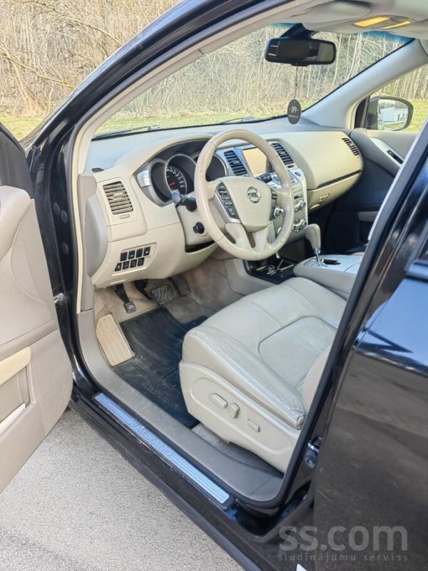 Melns Nissan Murano 2014 Jelgava, ar dzinēja tilpumu 2.50 L un nobraukumu 170 tūkst. km par 7400 €, foto 6 vietnē AUTOMOTO.COM.LV