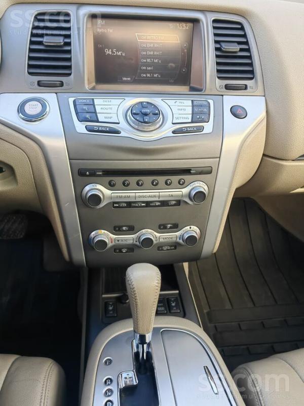 Melns Nissan Murano 2014 Jelgava, ar dzinēja tilpumu 2.50 L un nobraukumu 170 tūkst. km par 7400 €, foto 8 vietnē AUTOMOTO.COM.LV