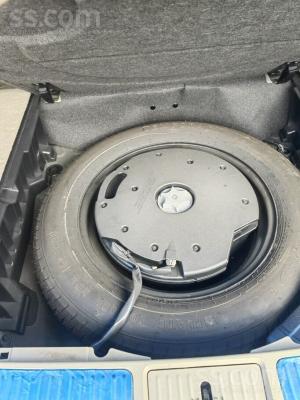 Melns Nissan Murano 2014 Jelgava, ar dzinēja tilpumu 2.50 L un nobraukumu 170 tūkst. km par 7400 €, foto 16 vietnē AUTOMOTO.COM.LV