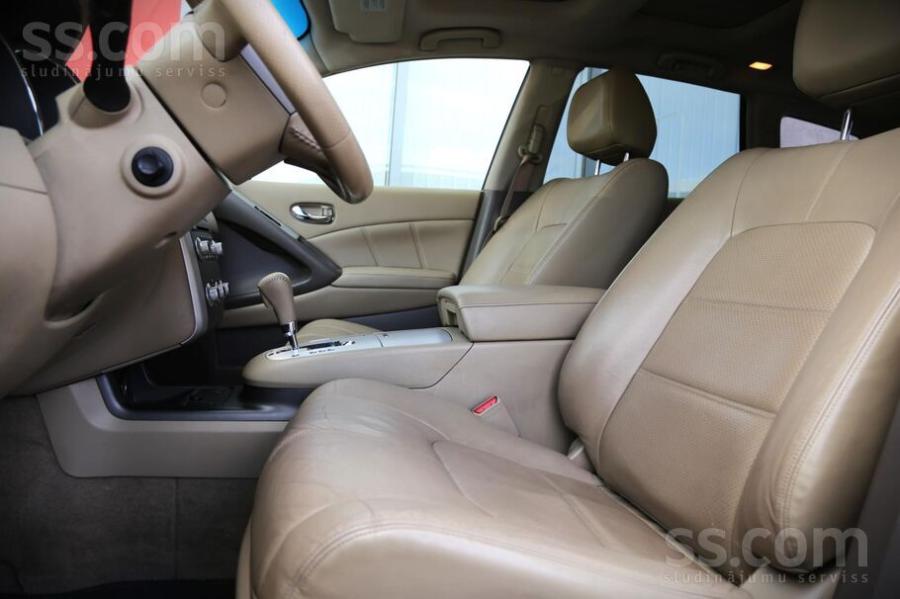 Black Nissan Murano 2014 in Riga, with an engine capacity of 2.50 L and mileage of 140 thousand km for 6995 €, photo 12 on AUTOMOTO.COM.LV