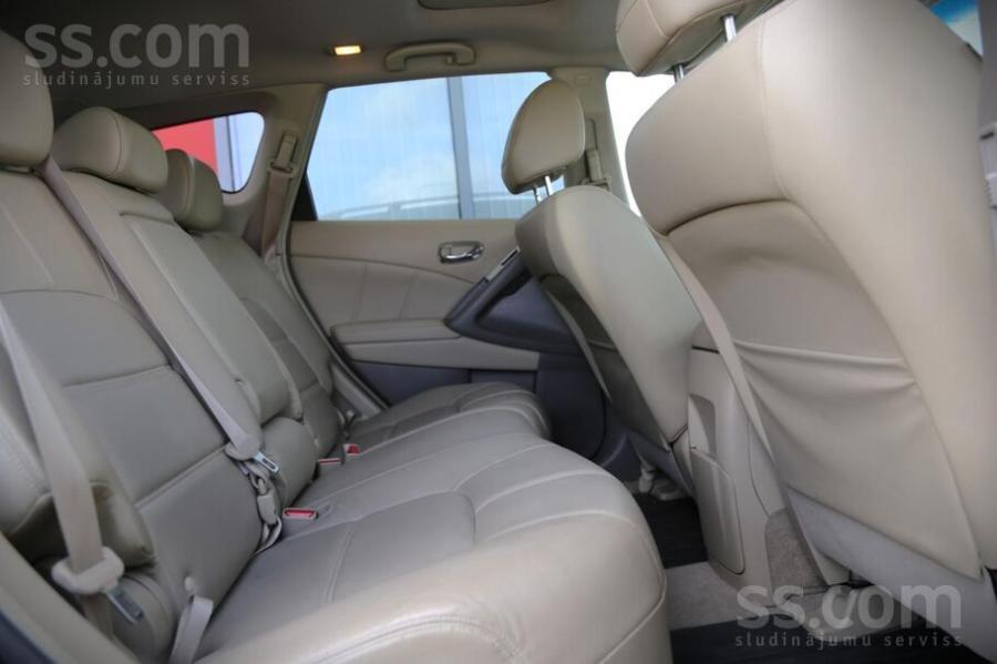 Black Nissan Murano 2014 in Riga, with an engine capacity of 2.50 L and mileage of 140 thousand km for 6995 €, photo 14 on AUTOMOTO.COM.LV