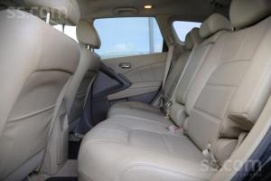 Black Nissan Murano 2014 in Riga, with an engine capacity of 2.50 L and mileage of 140 thousand km for 6995 €, photo 15 on AUTOMOTO.COM.LV