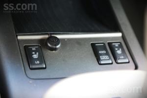 Black Nissan Murano 2014 in Riga, with an engine capacity of 2.50 L and mileage of 140 thousand km for 6995 €, photo 18 on AUTOMOTO.COM.LV