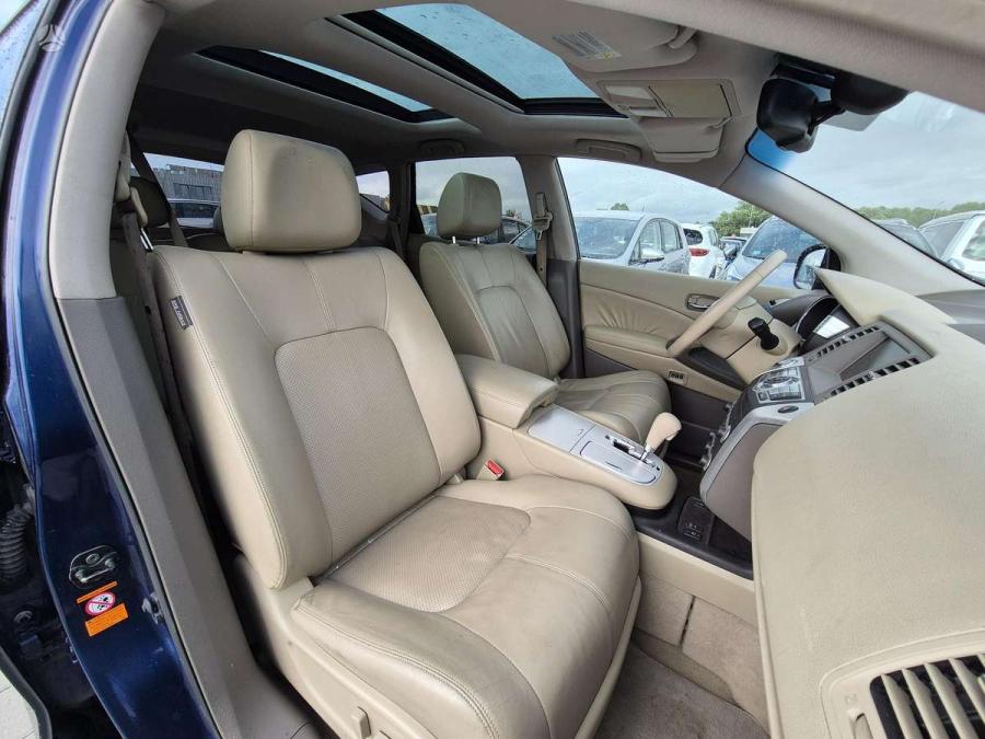 Blue Nissan Murano 2012 in Taurage, with an engine capacity of 2.49 L and mileage of 240 thousand km for 4500 €, photo 17 on AUTOMOTO.COM.LV
