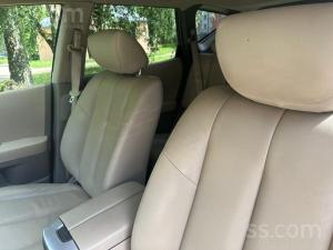 Nissan Murano 2007 in Riga, with an engine capacity of 3.50 L and mileage of 257 thousand km for 1900 €, photo 8 on AUTOMOTO.COM.LV