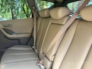 Nissan Murano 2007 in Riga, with an engine capacity of 3.50 L and mileage of 257 thousand km for 1900 €, photo 9 on AUTOMOTO.COM.LV
