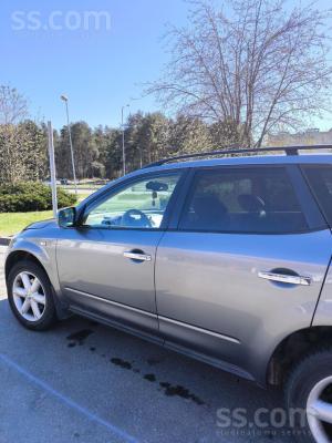 Pelēks Nissan Murano 2005 Rīga, ar dzinēja tilpumu 3.50 L un nobraukumu 173 tūkst. km par 3200 €, foto 6 vietnē AUTOMOTO.COM.LV