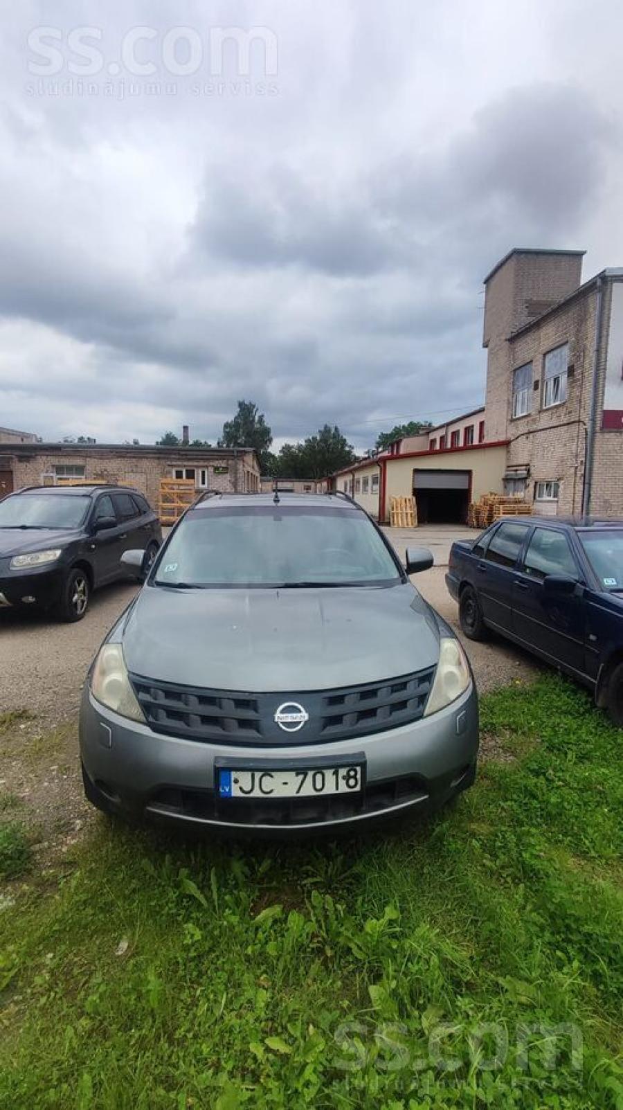 Grey Nissan Murano 2007 in Riga, with an engine capacity of 3.50 L and mileage of 270 thousand km for 950 €, photo 3 on AUTOMOTO.COM.LV